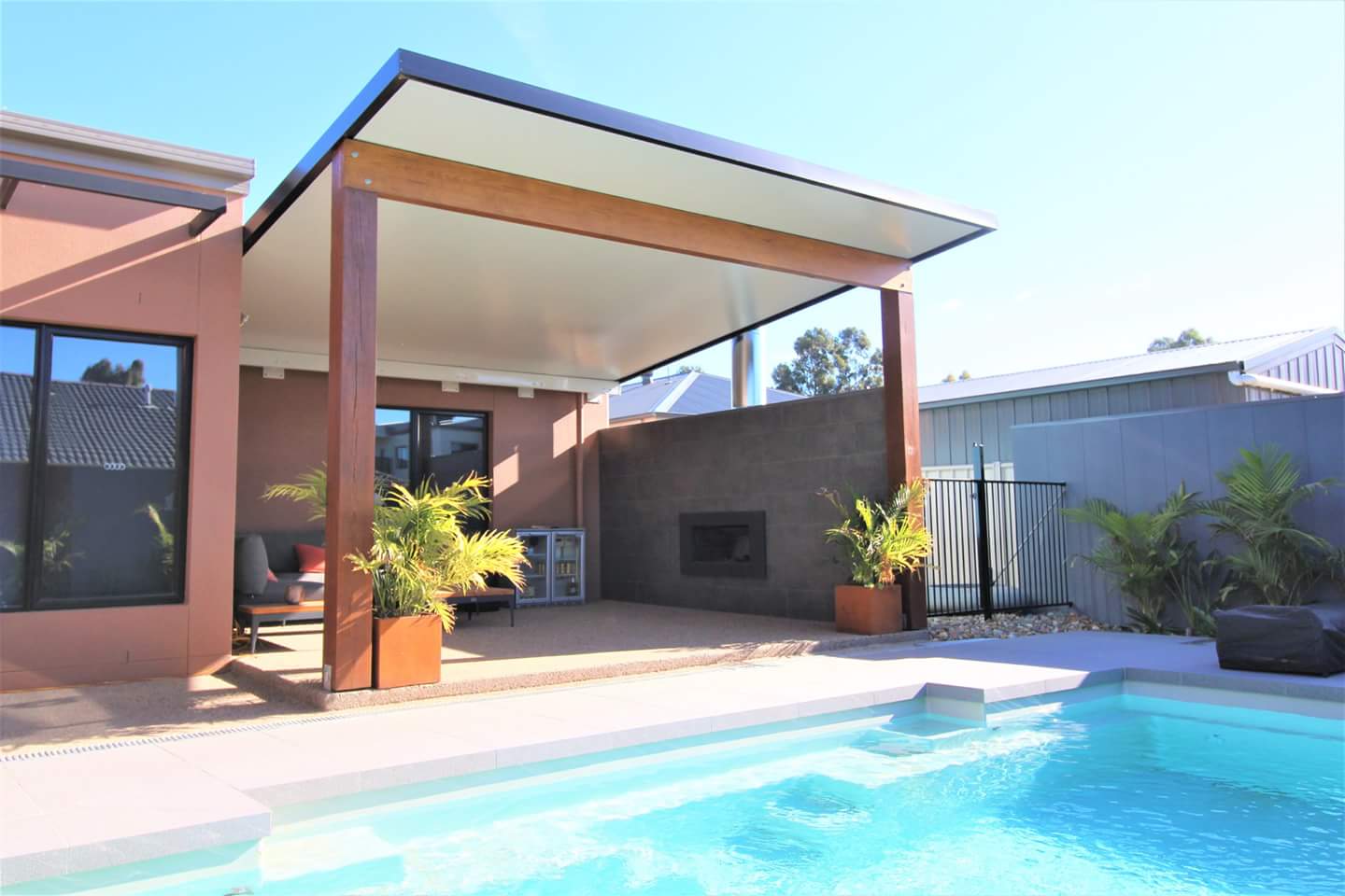 What's the best patio design for your home? - Bondor