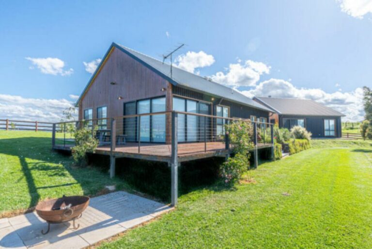 Bondor Insulated Roofing Sheets for Home Builders in Australia